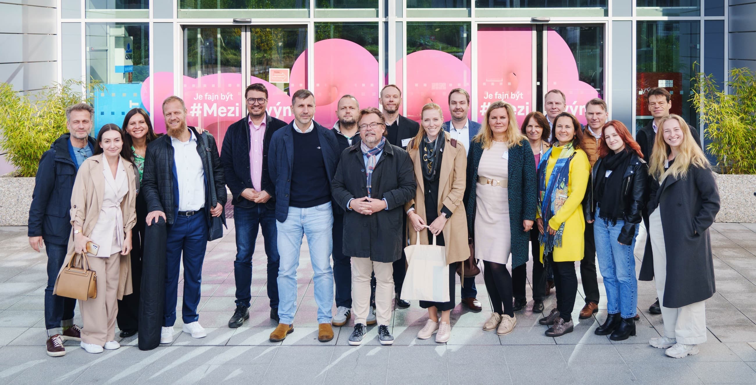 #PartnerForDigitalization: third Best Practice Company Tour to T-Mobile Cze